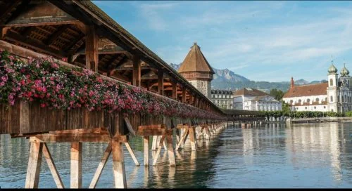 Šveices Alpu Majestāte: Bodenezers, Mainava, Reinas ūdenskritums un ...